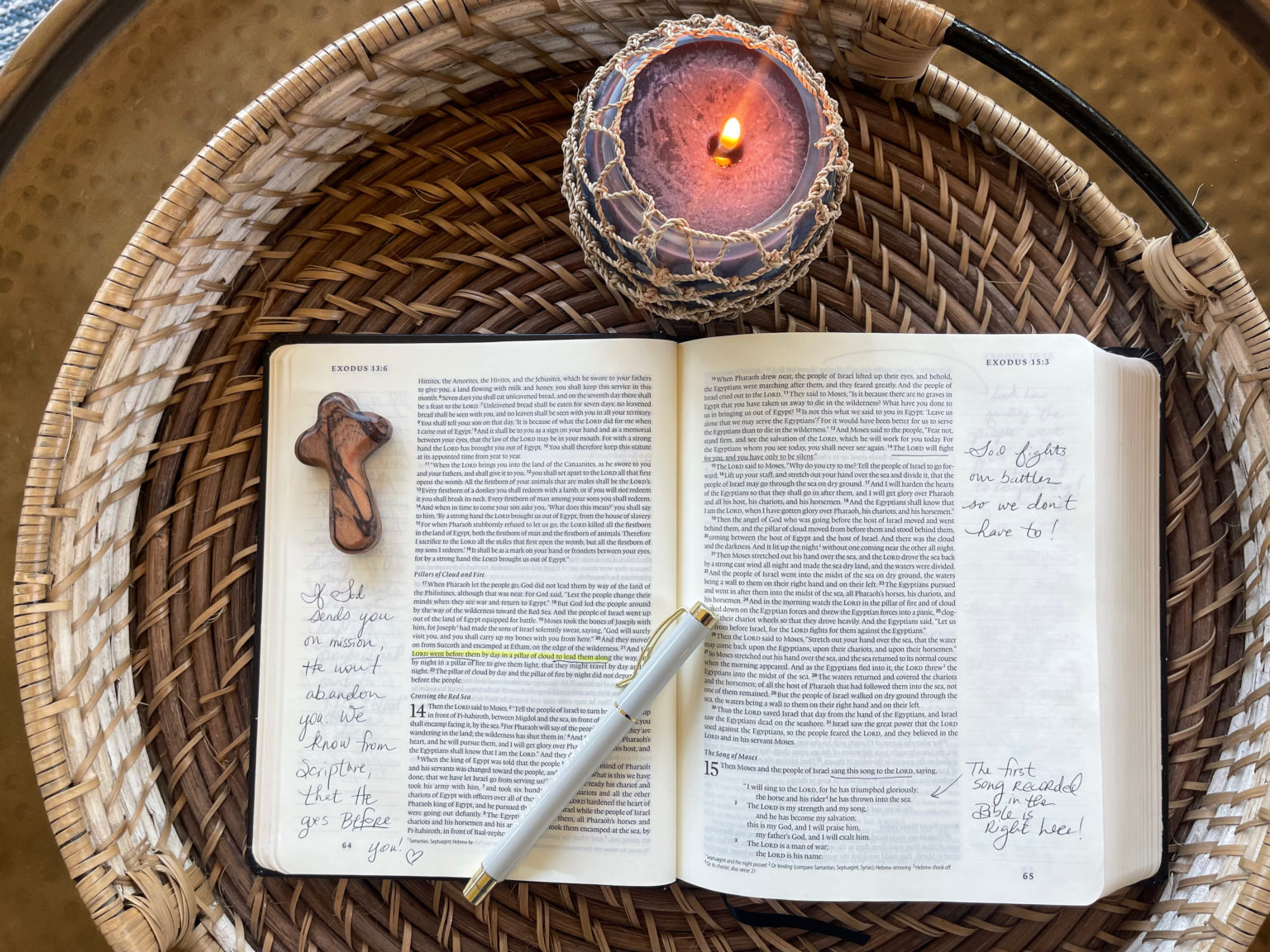 How to Make a Legacy Bible for Someone You Love – (in)courage